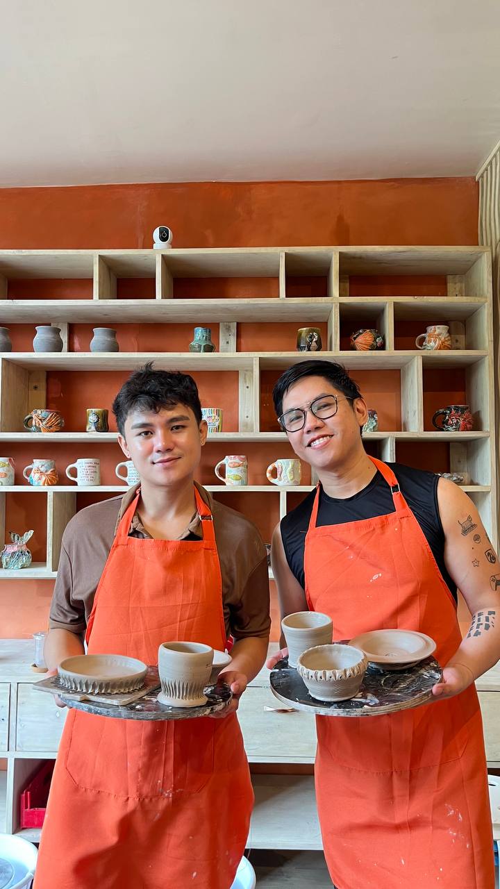 Wheel Throwing Pottery Class – 3-Hour Workshop – CHINERAMICS